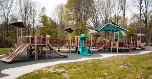 Round Hill Park and Exhibit Farm